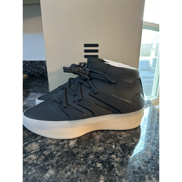 adidas | Shoes | Adidas Fear Of God Athletics X I Basketball Carbon ...